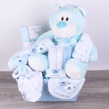 Perfect New Baby Basket: Essential Gifts for Newborns