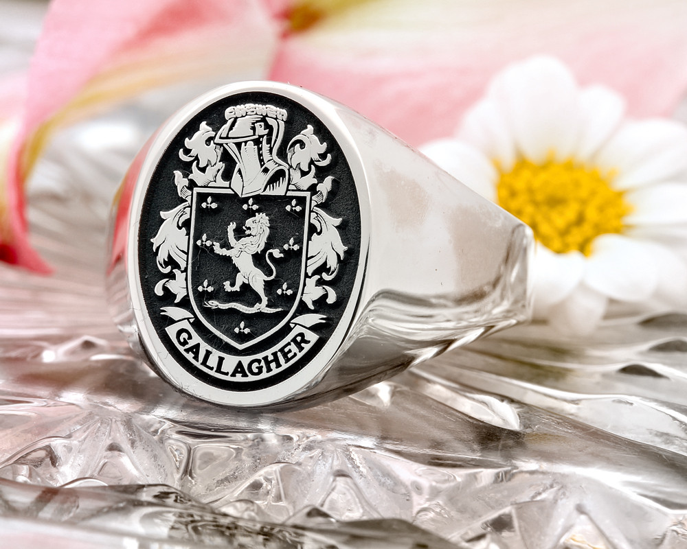 Gallagher Family Crest Signet Ring - MyPersonalJewellery