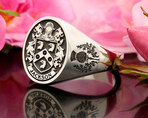 Jackson Family Crest Signet Ring - MyPersonalJewellery