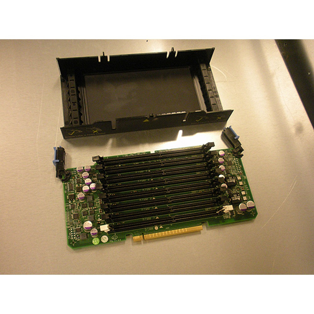 Dell ND891 PowerEdge 6850 6800 Memory Riser Board 800MHz, T4531