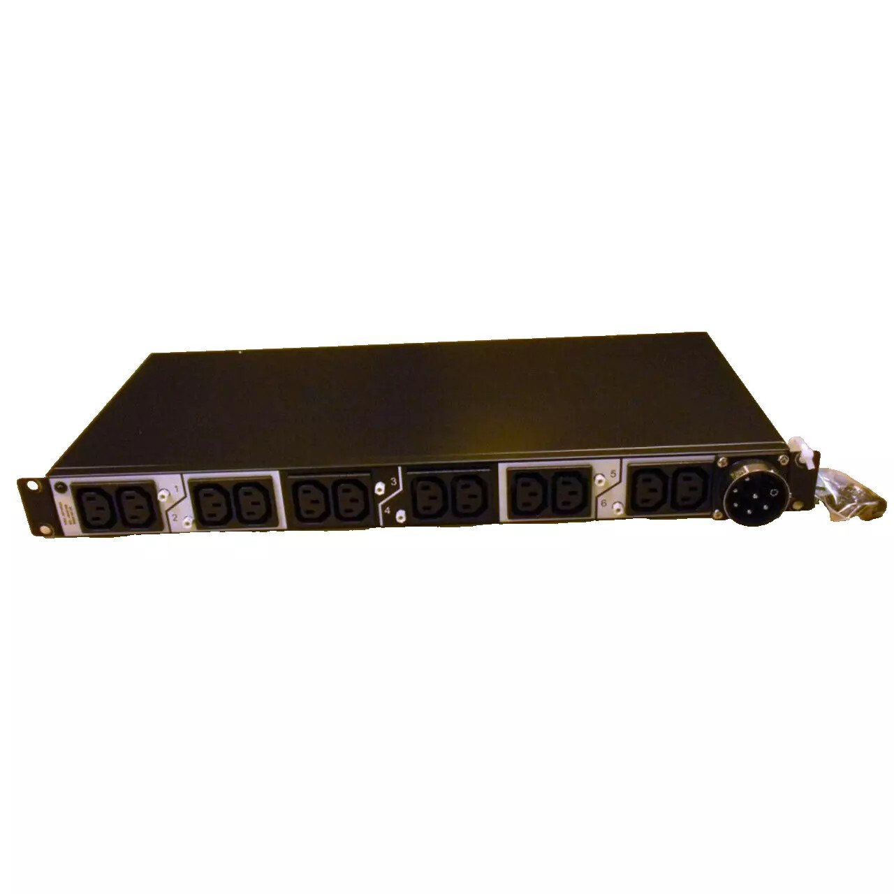 IBM 7188-9406 Power Distribution Unit (PDU) 12x Outlets 200/240 AC ...