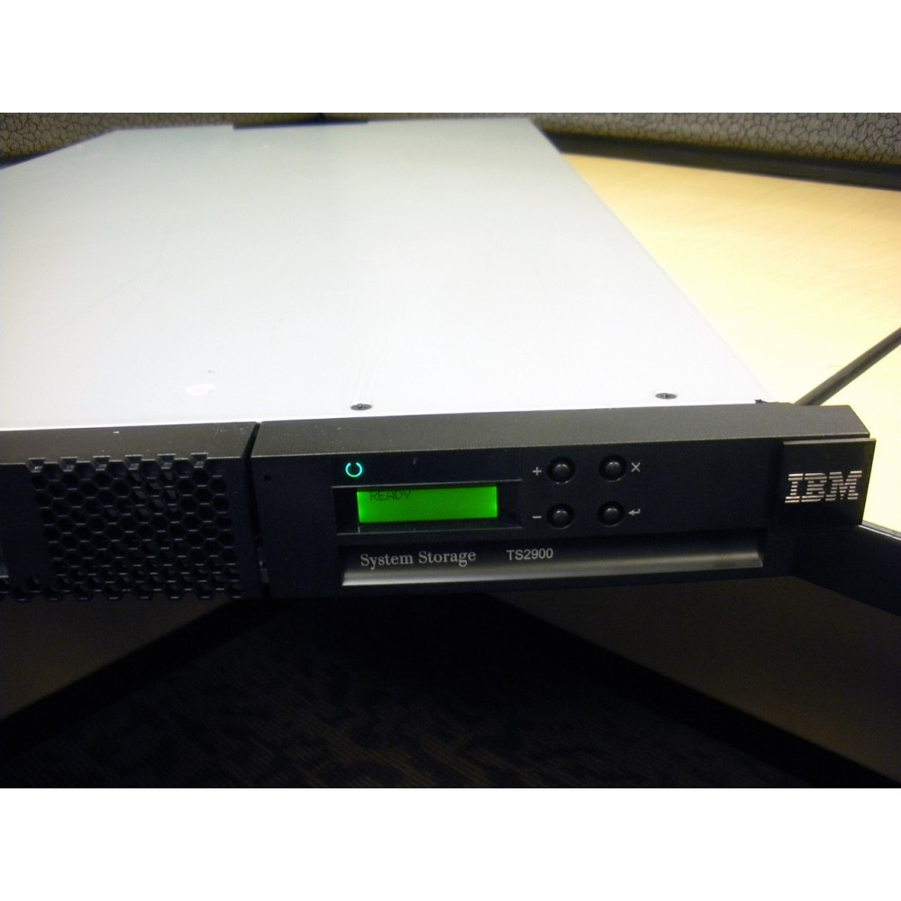 IBM 3572-S3H TS2900 Tape Autoloader