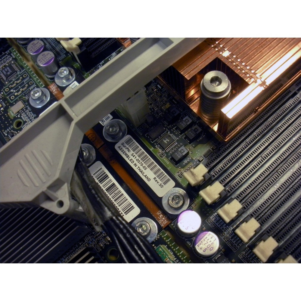 Sun 541-0570 1.0GHz 8-Core UltraSPARC T1 System Board for T2000