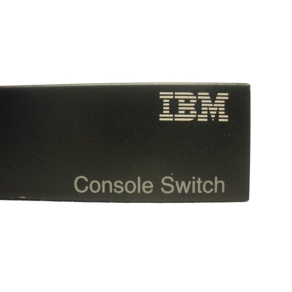 IBM 31R3142 17351lx 8 Port KVM Console Switch | Flagship Tech
