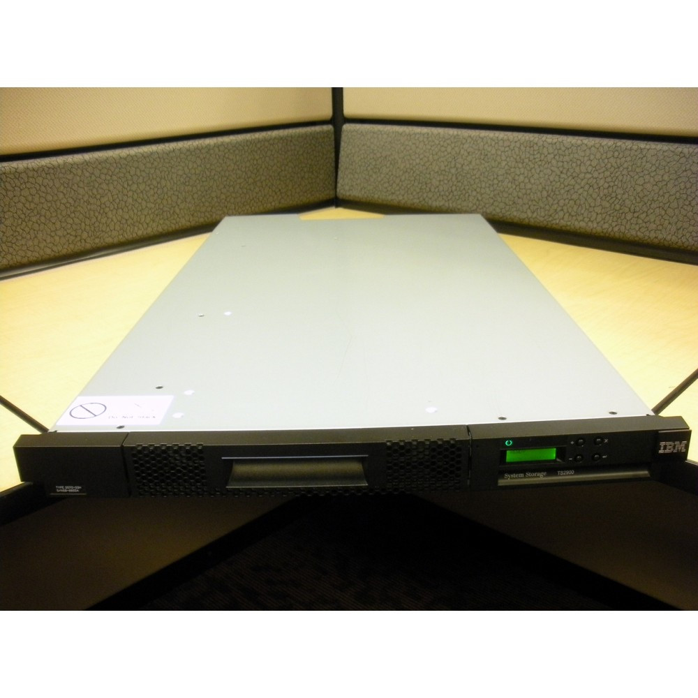 IBM 3572-S7H TS2900 Autoloader | Ultrium 7 LTO7 HH SAS Tape Drive