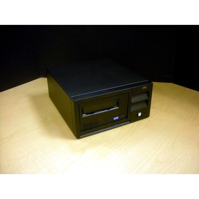 IBM 3503-B1X DLT Tape External FRU 24P2442 BLACK