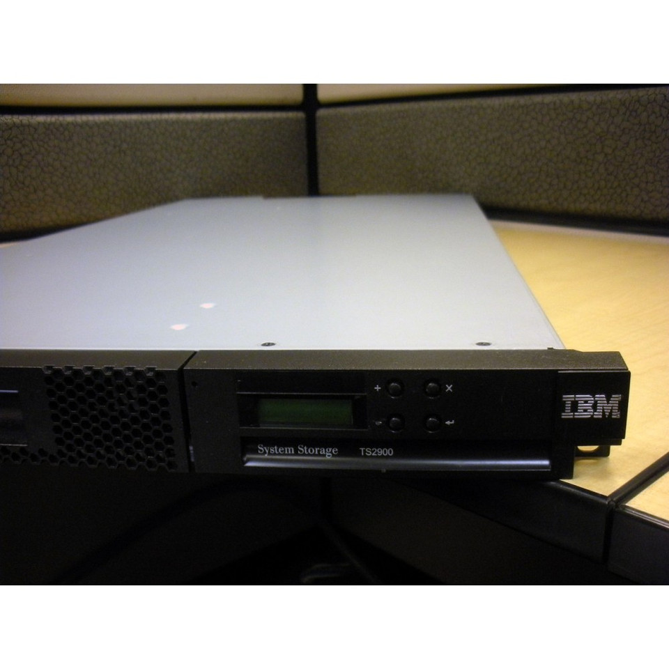 IBM 3572-S7H TS2900 Autoloader | Ultrium 7 LTO7 HH SAS Tape Drive