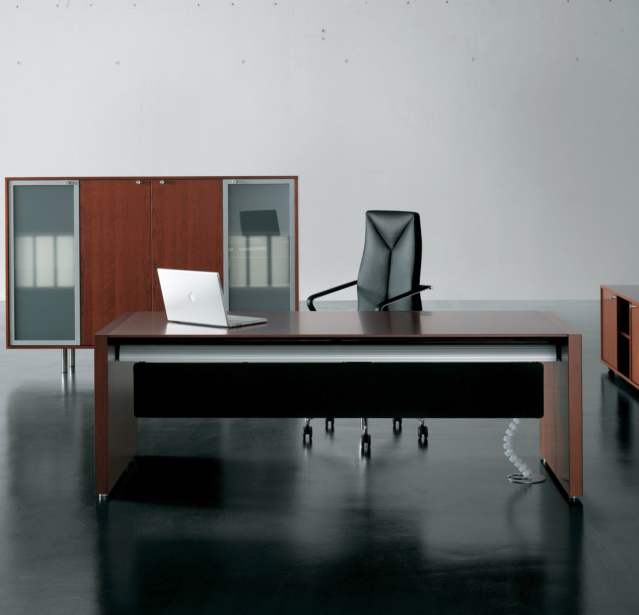 Frezza Velvet Executive Desk