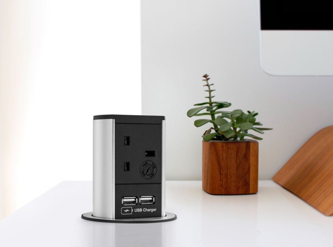 Bachmann Essentials Elevator