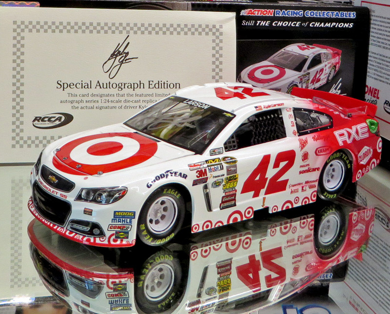 2014 Kyle Larson Nascar Toy Cars NASCAR Authentics 2019 Daytona
