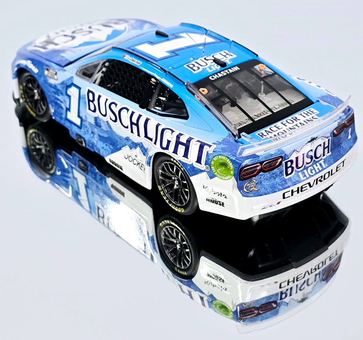AUTOGRAPHED ROSS CHASTAIN 2025 BUSCH LIGHT 1/24 ARC DIECAST