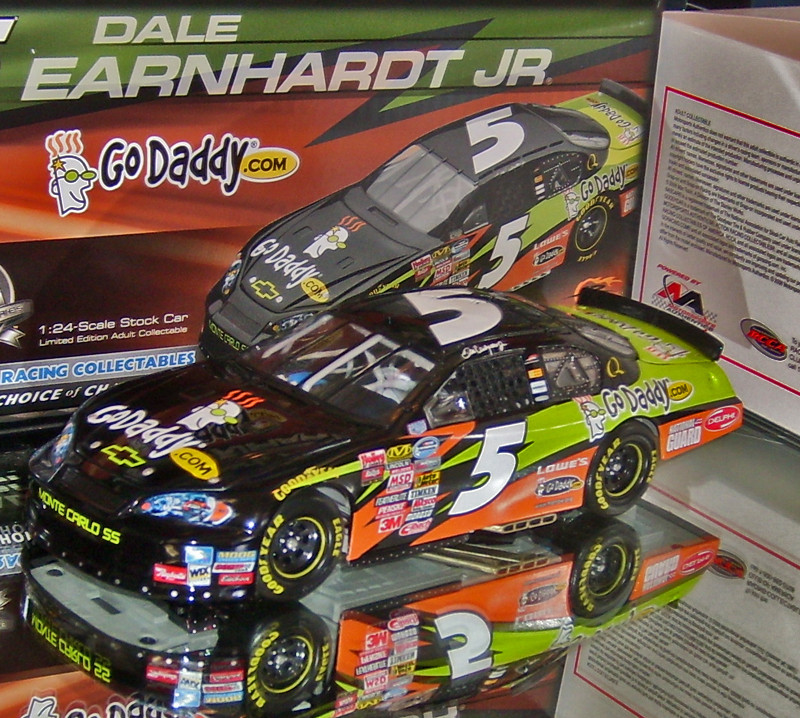 DALE EARNHARDT JR 2008 GODADDY 1/24 ACTION