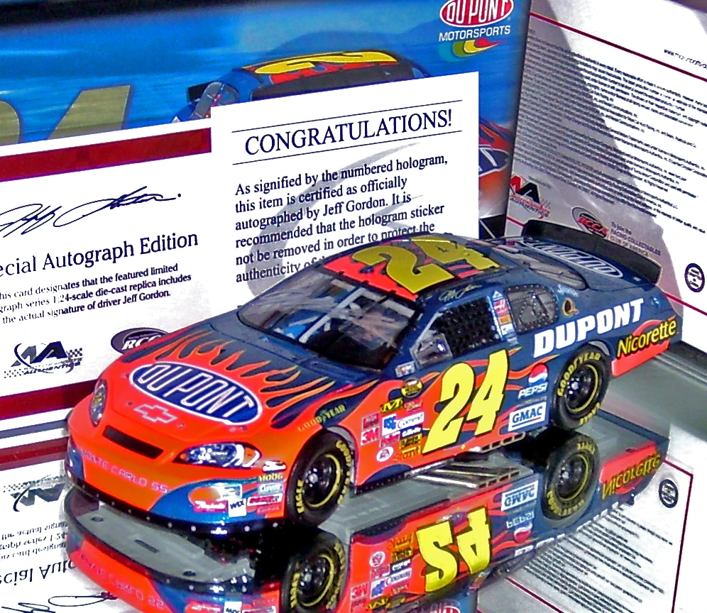 JEFF GORDON 2007 DUPONT FLAMES AUTOGRAPHED 1/24 MOTORSPORTS AUTHENTICS
