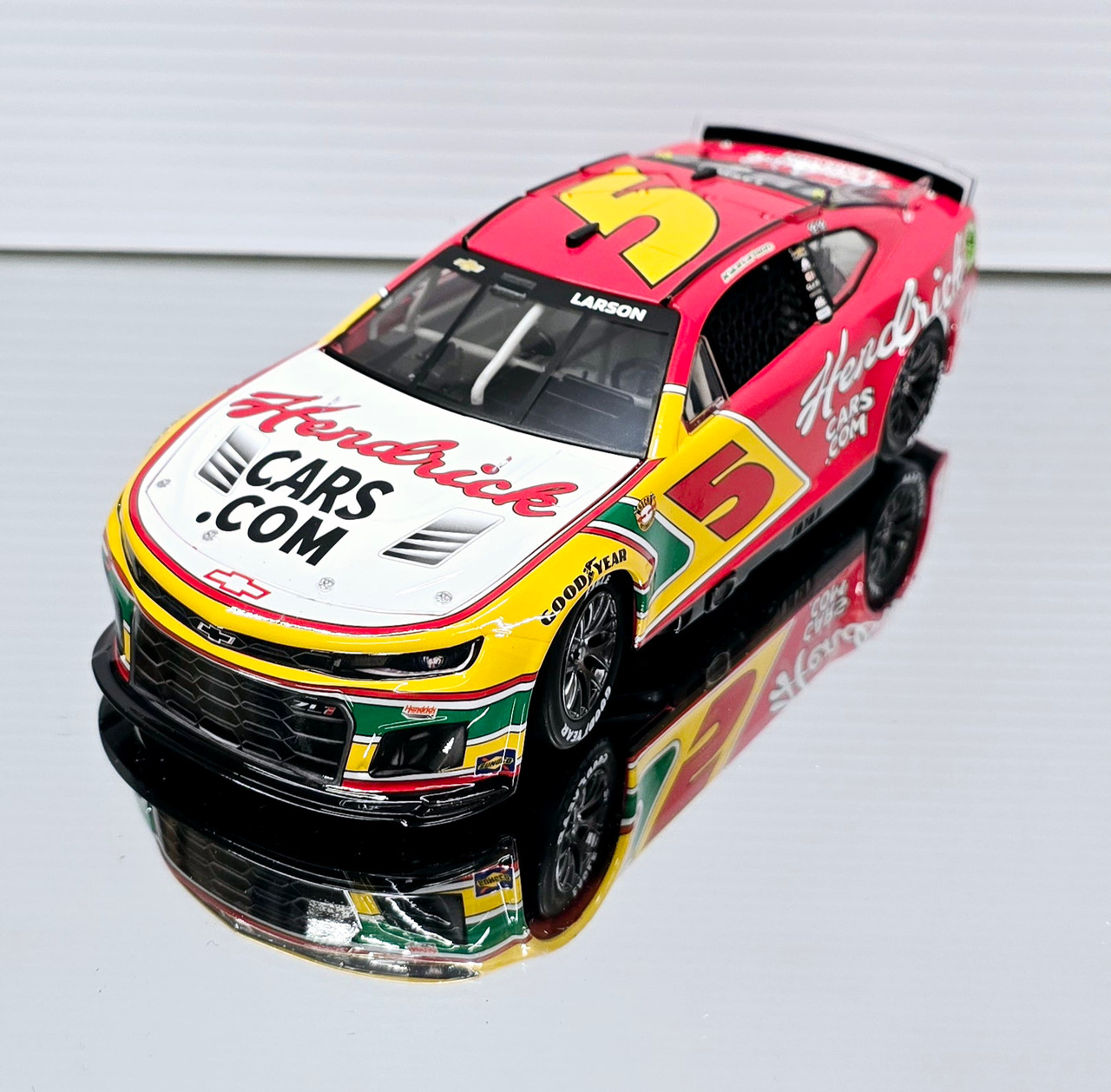 KYLE LARSON 2024 DARLINGTON RETRO (TERRY LABONTE THROWBACK ...