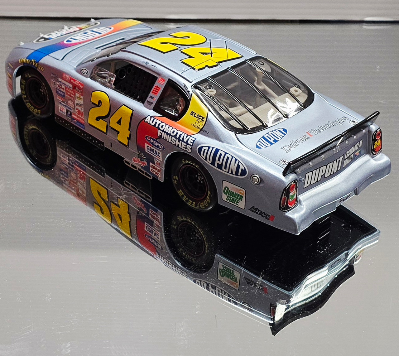 JEFF GORDON NASCAR 2000 SILVER SPECIAL PAINT SCHEME 1/18 ACTION