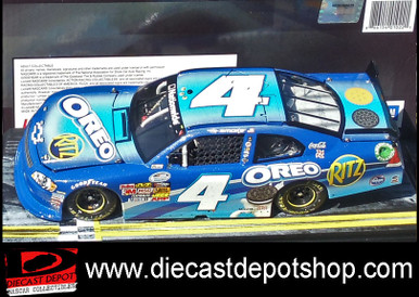 TONY STEWART 2011 DAYTONA WINNER OREO RACED VERSION 1/24 ACTION