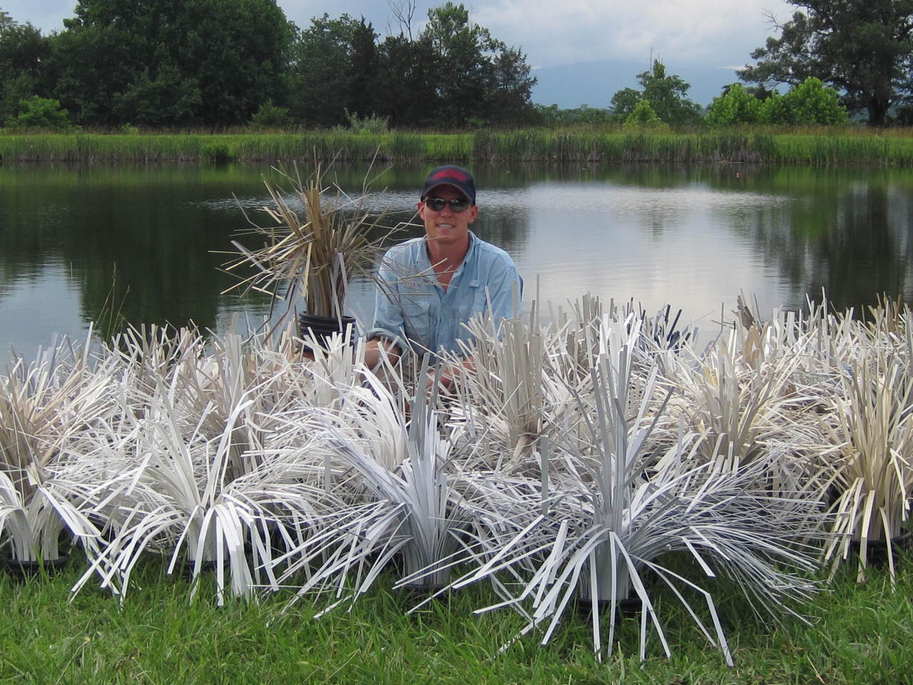 The BassGrass Modular Fish Habitat Mat - Fishiding Reclaimed Artificial ...