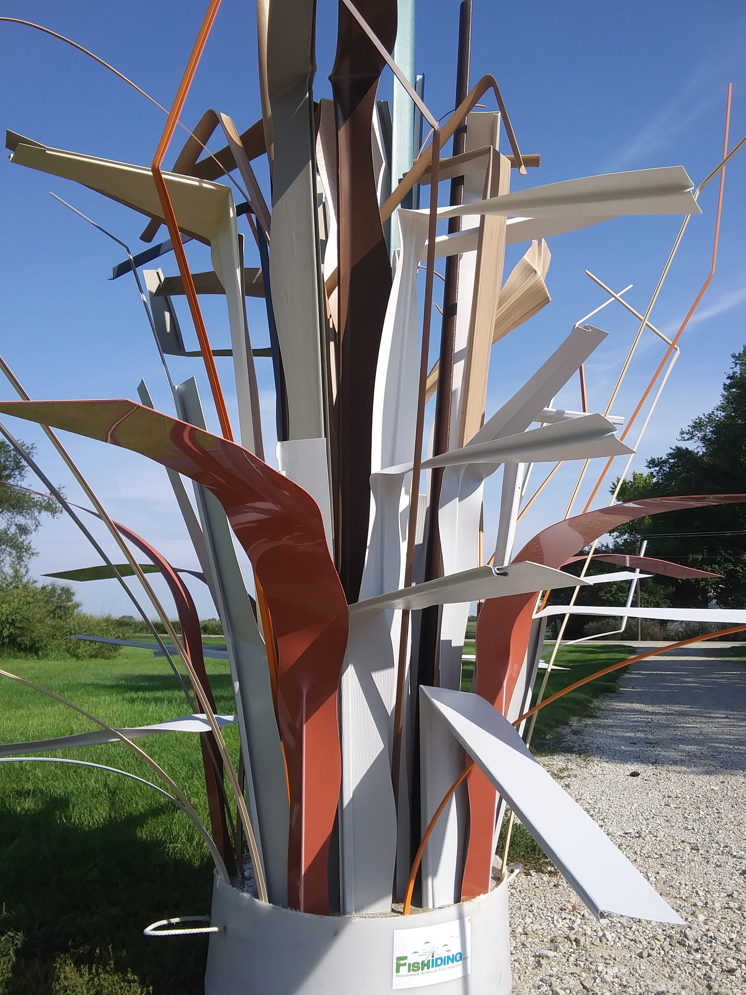 Fish Habitat Barrels - Fishiding Reclaimed Artificial Fish Habitat