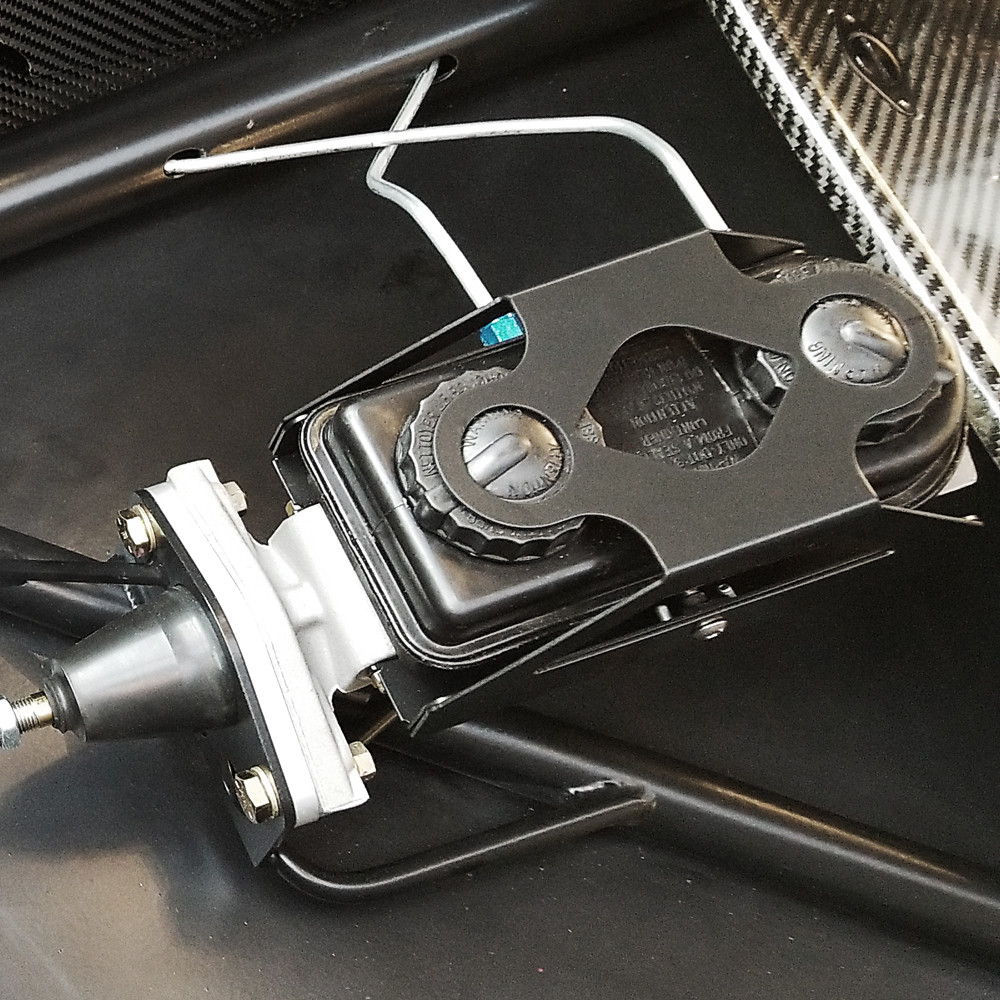 Master Cylinder Mount Kit - Quarter-Max Chassis & Racing Components