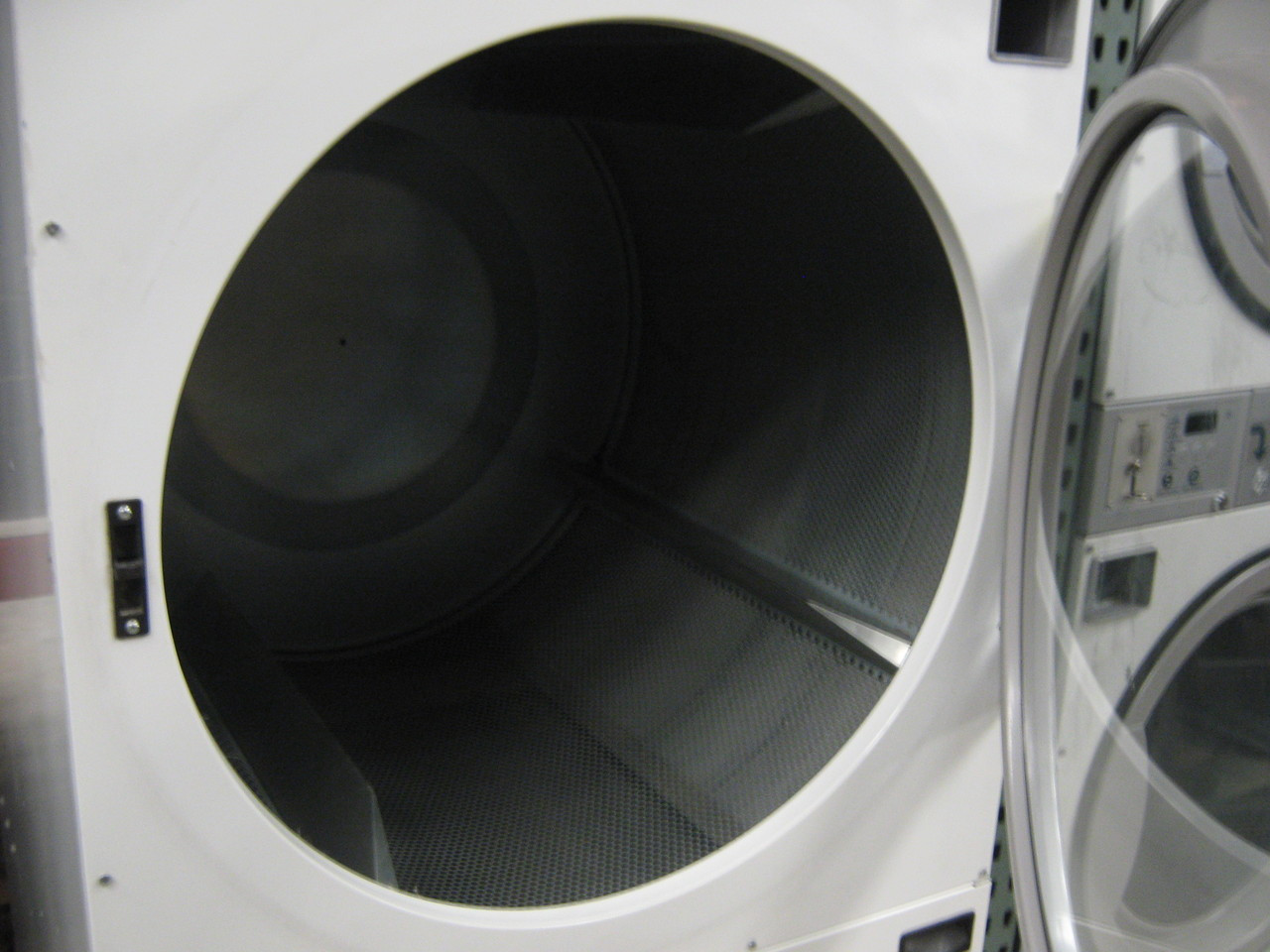 WASCOMAT SINGLE POCKET DRYER 50LB TD50