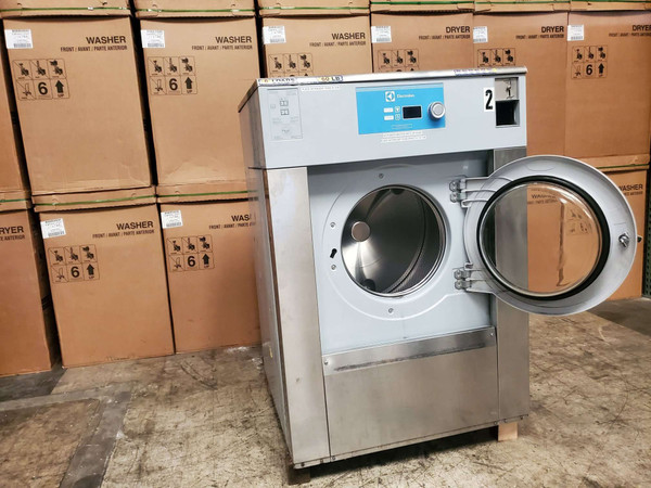 WASCOMAT Electrolux Soft Mount Washer Extractor Coin operated , MODEL ...