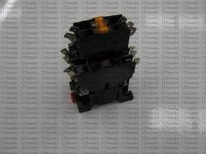 Front Load Washer 220V Contactor/D129 Primus 345000047 Used