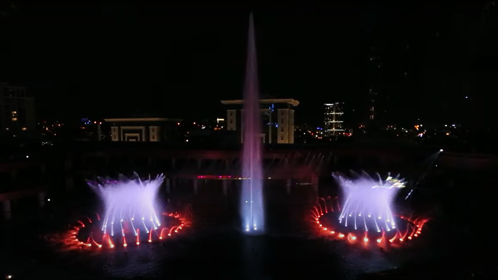 Pond Pro Canada Fountains, Aeration, Windmill Aeration, Pond Dye, Algaecide