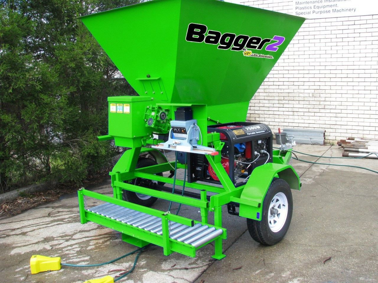 Mobile compost bagging machine - GroundGrocer