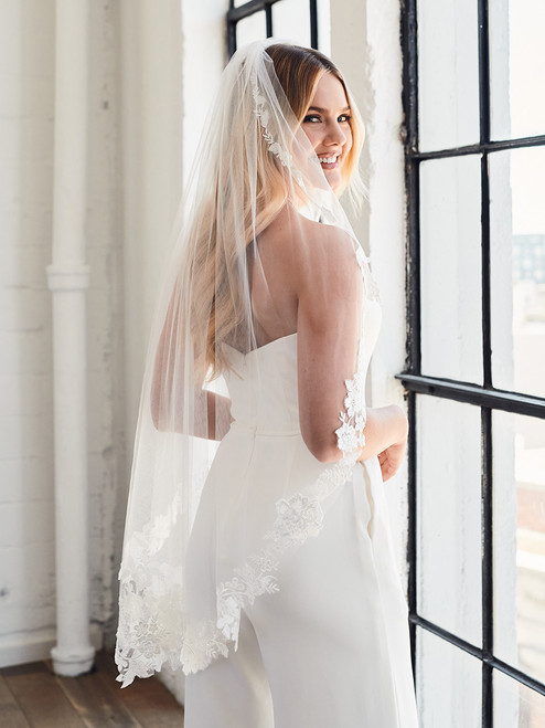 En Vogue Bridal Veil V2397SF - English tulle veil with floral beaded ...