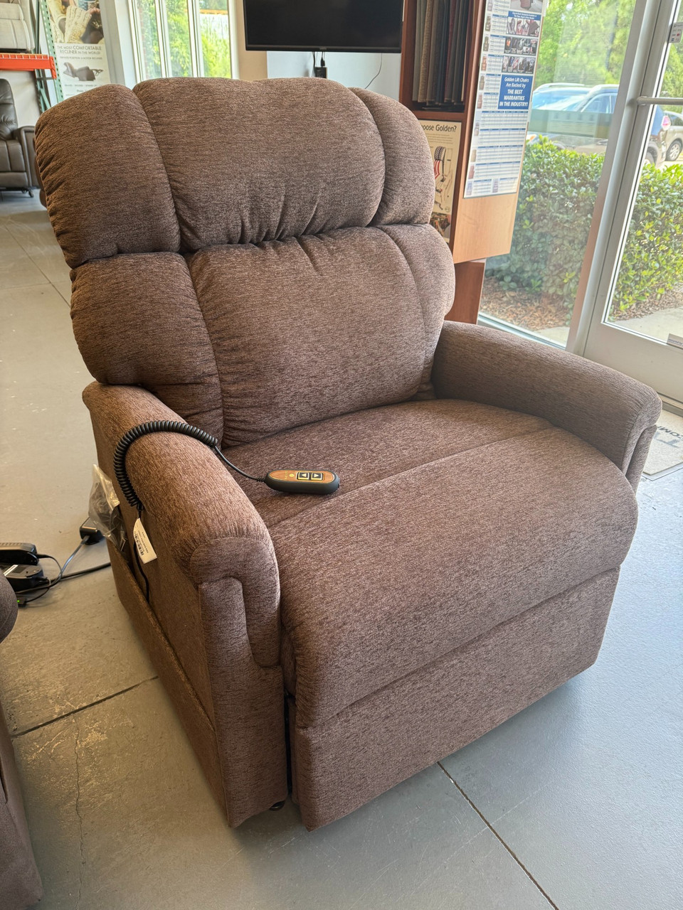 Lift Chairs - High Weight Capacity - Southern Mobility and Medical