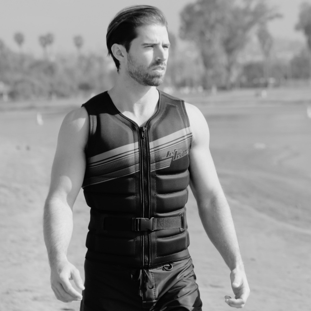 Pivot Wake Vest | Black | Sample Comp Neoprene