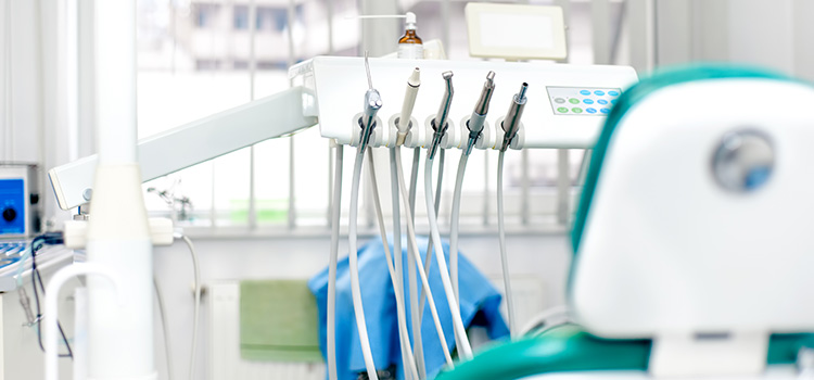 Can You Wear A Night Guard with A Crown? - Pro Teeth Guard
