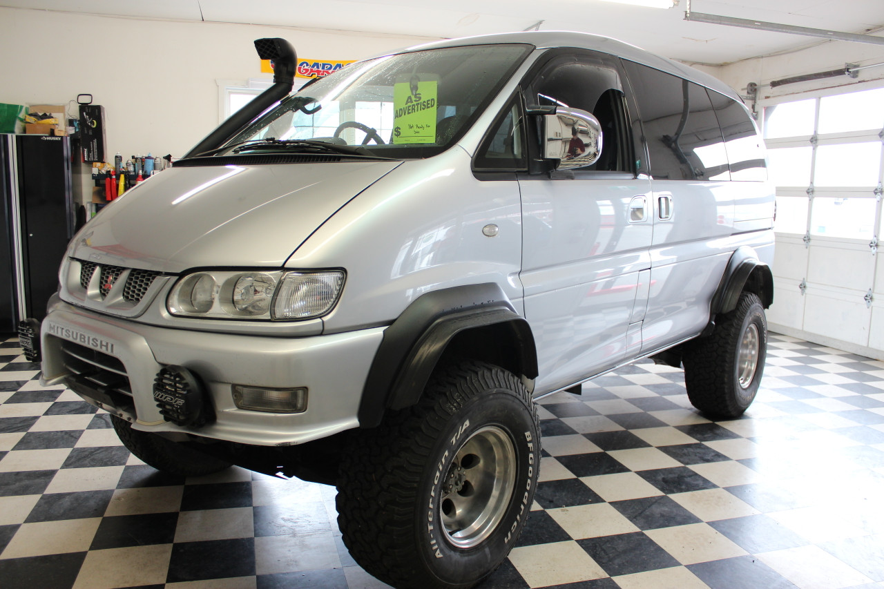 2005 lifted Mitsubishi Delica #PD6W-3343 - SOLD - Coombs Country Autos
