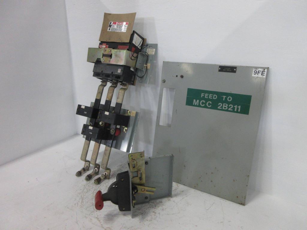 GE 8000 Series 300 Amp Main Breaker Type MCC 24" Feeder Bucket 300A ...