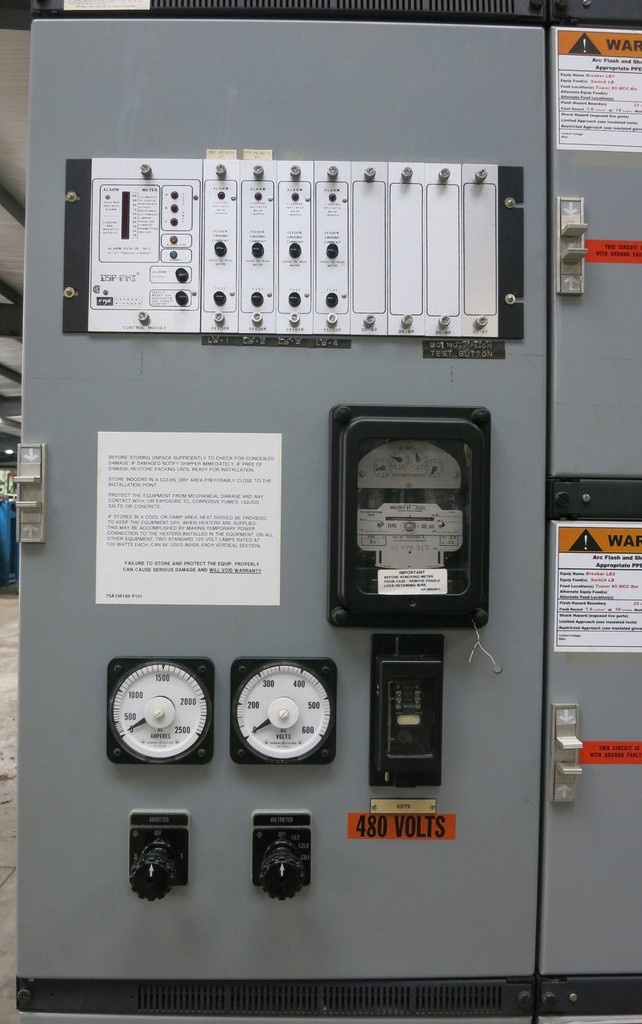 GE 2500A AKD-8 Panelboard 480V 3W AK Type Breaker 2500 Amp AKR ...