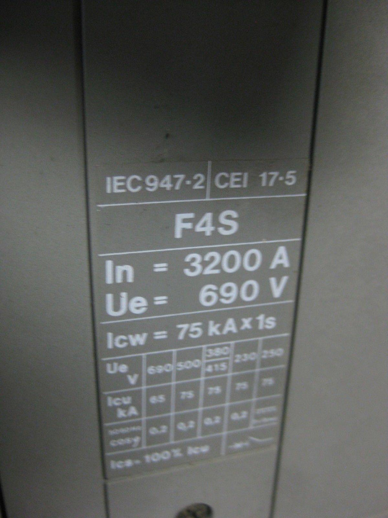 ABB F4S3200 MEGAMAX SACE-F4 3200A 690V, PR1/P LSIG Trip, Ctrl PR1/C F4S ...