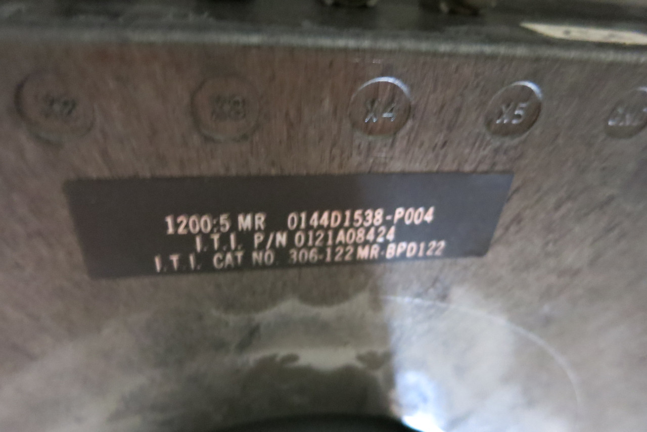 GE Power/Vac 1200A PVDB1 15.5-20-2 15.5 kV Distribution Breaker General ...