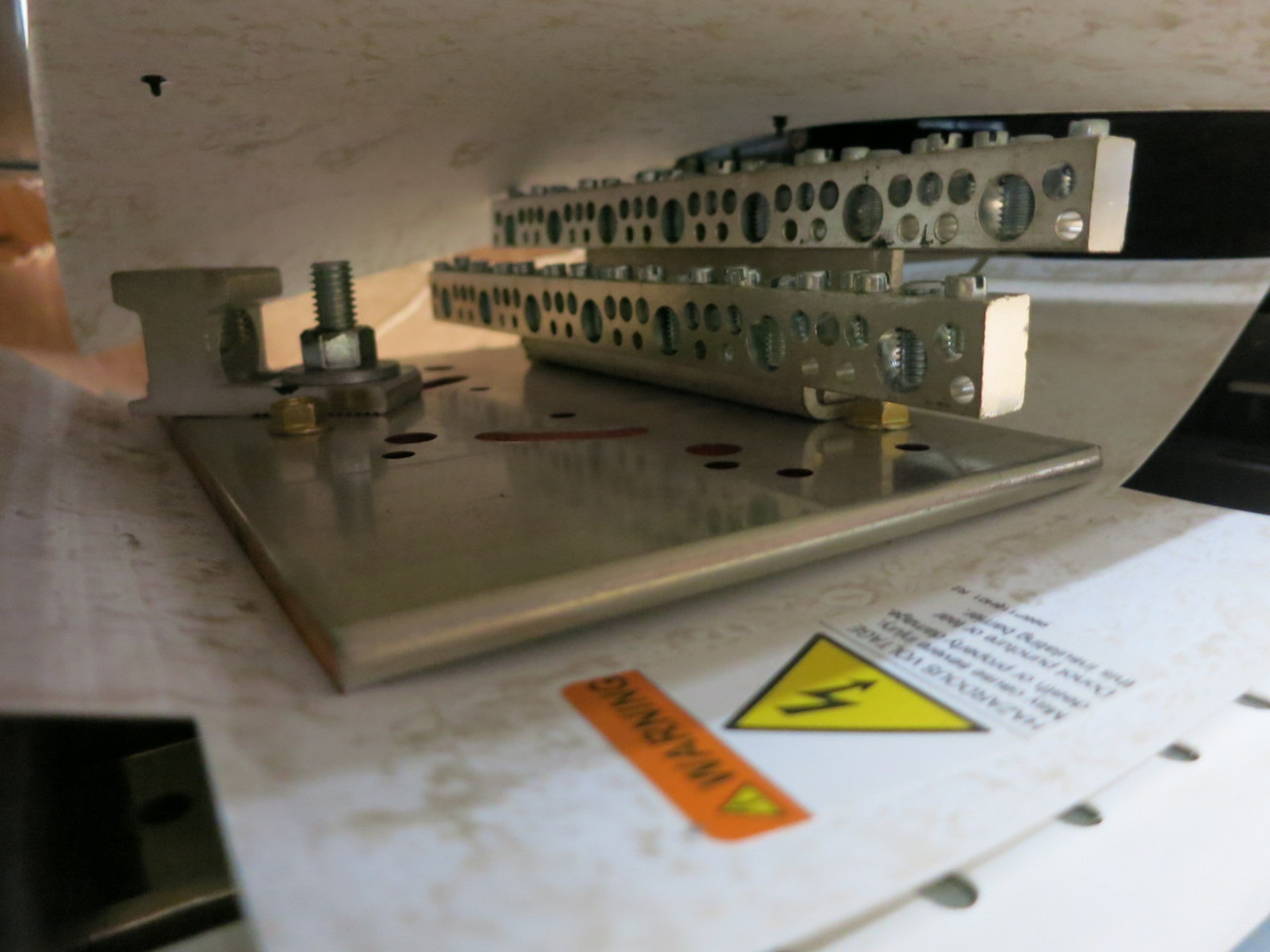 NEW Eaton PRL3X 225A Main Breaker Panel Board 208Y/120V 3PH 4W PDD2 225 ...