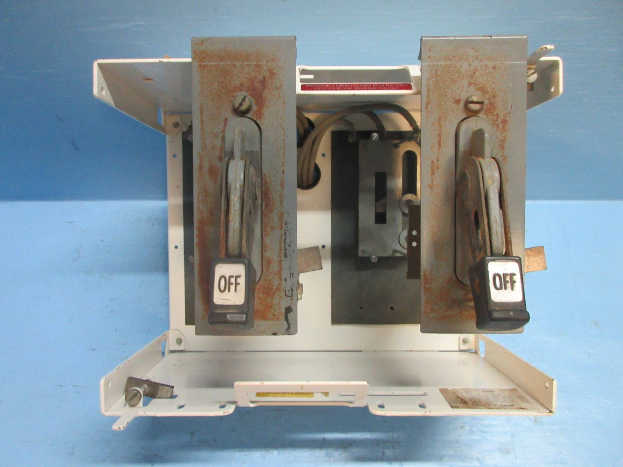 Cutler Hammer F10 Unitrol Twin 60 Amp Dual Breaker 12" Feeder MCC ...