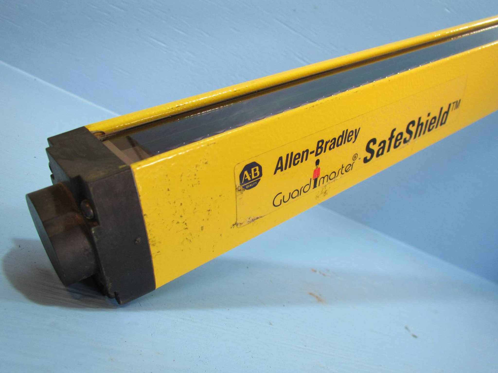 Allen Bradley GuardMaster 442L-RA41530CBCD_A Light Curtain 1500 mm 75 ...