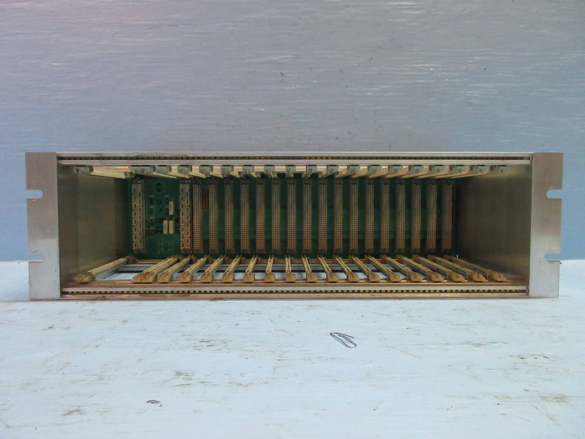 Valmet Automation A413510 PLC Module Chasis Rack & I/O Backplane IOB ...