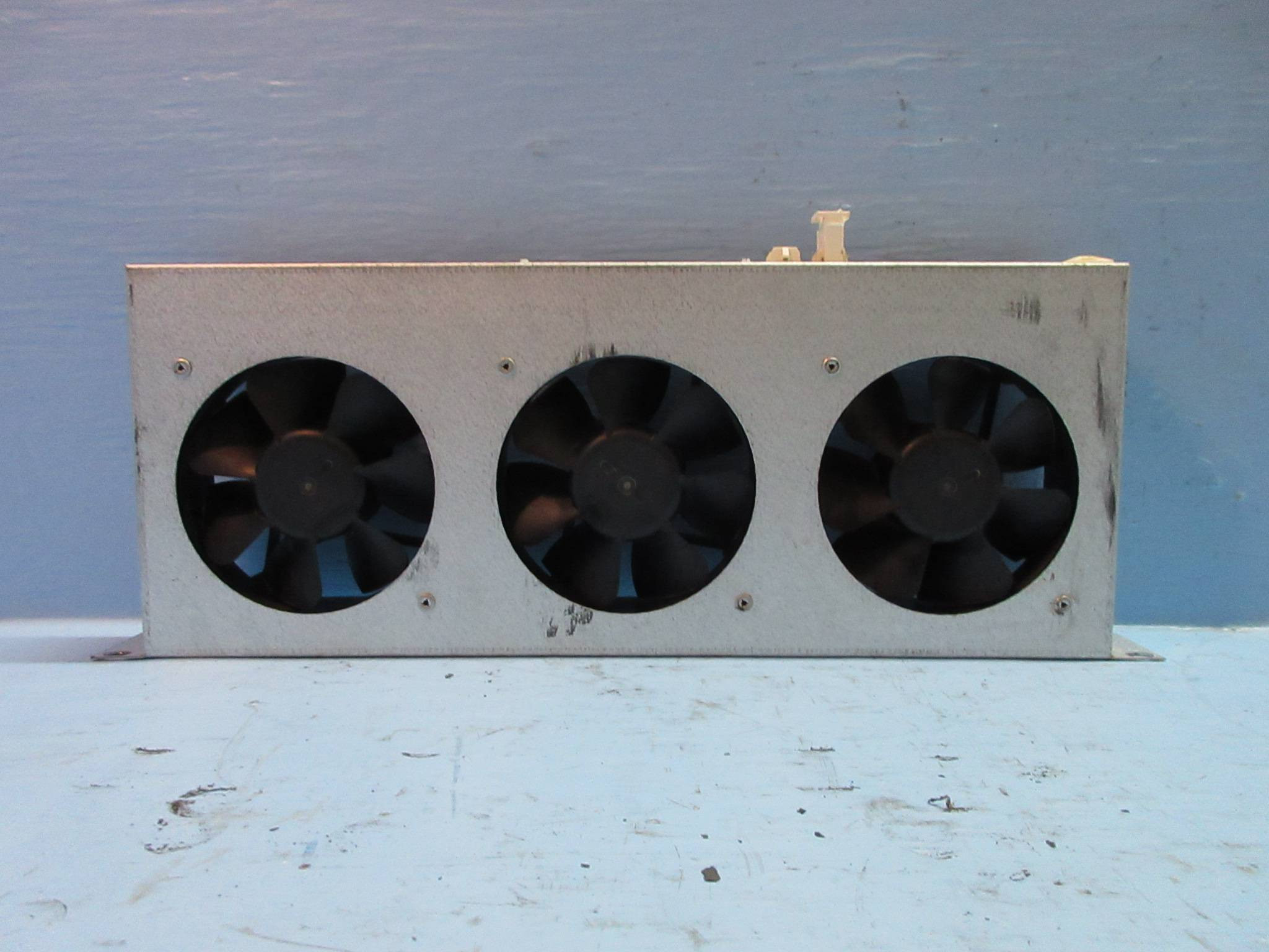 Neles Automation M851831 Fan Assembly DC w/3x Brushless 24-Vdc Fans ...