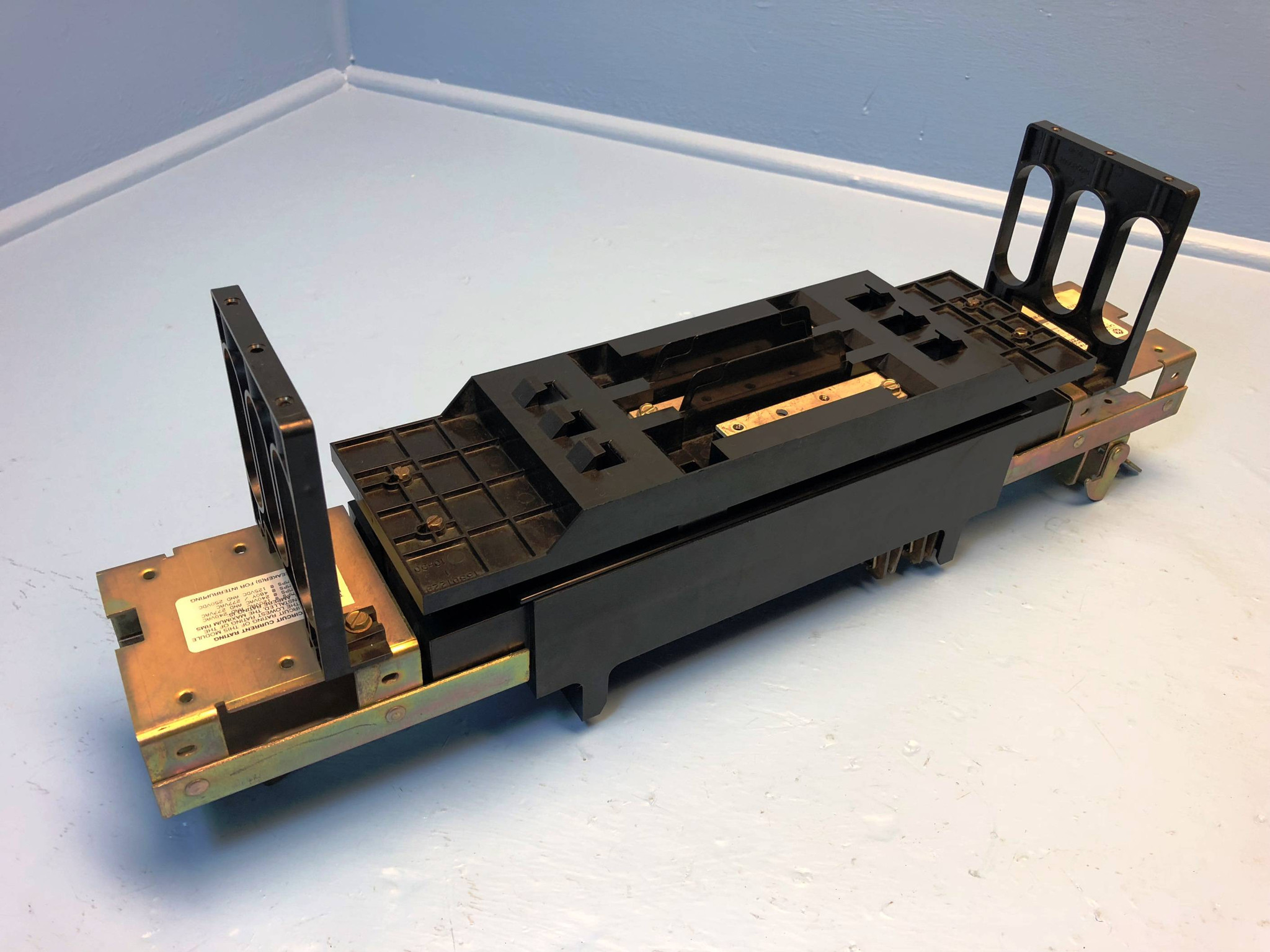 GE AMC6EY 200A Spectra Twin Circuit Breaker Module TEY 6 Pole General ...