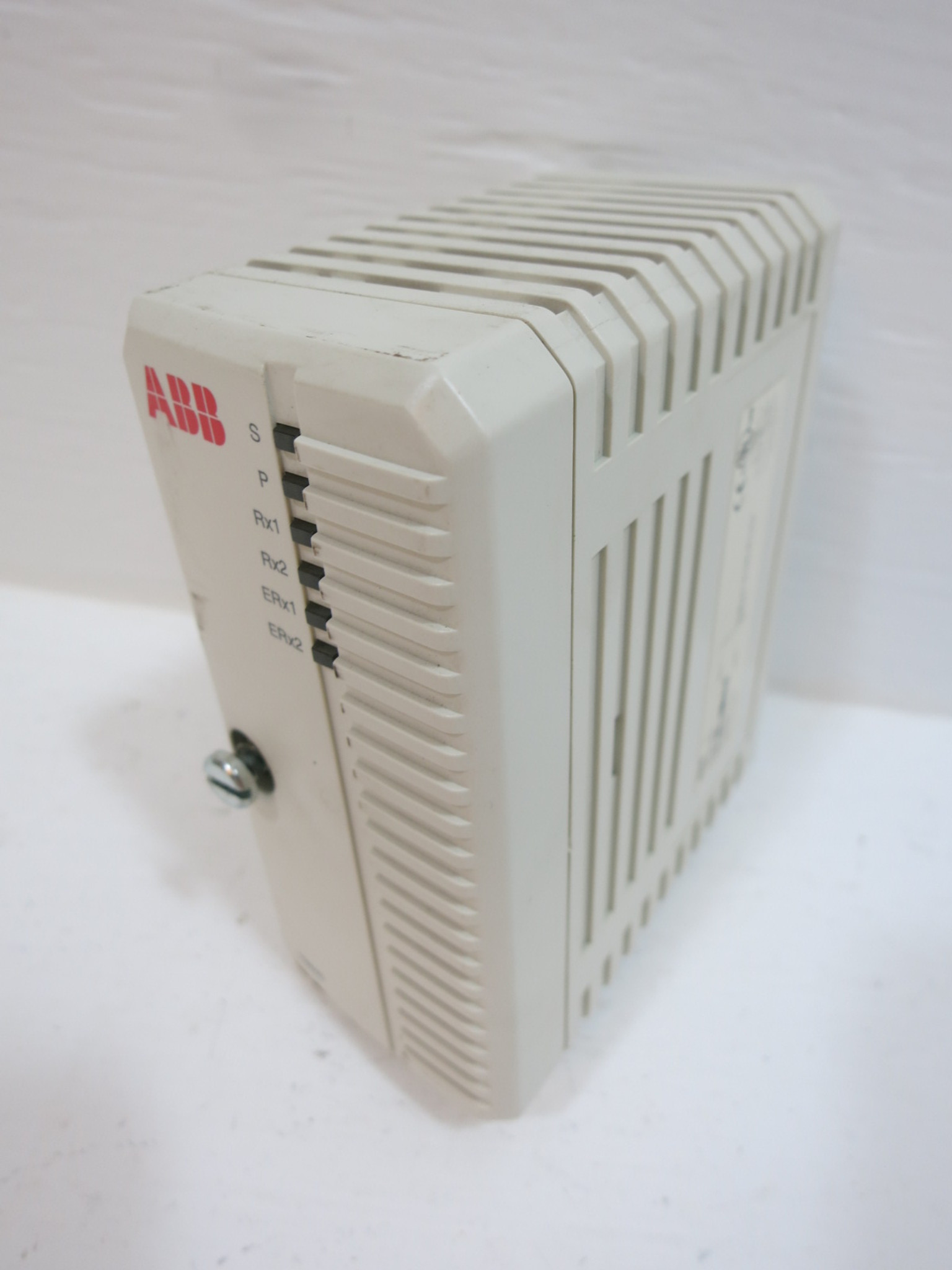 ABB TB840 3BSE021456R1 PR:T PLC Module TB 840 S800 Modulebus Cluster ...