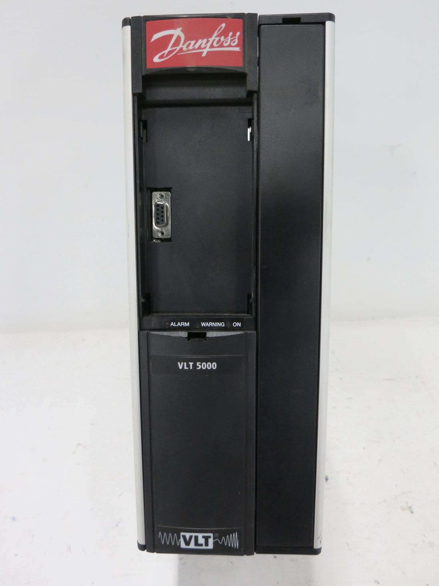 Danfoss VLT5000 5 HP Variable Speed Drive VLT5006PT5B20SBR3DLF00A00C0 3 ...
