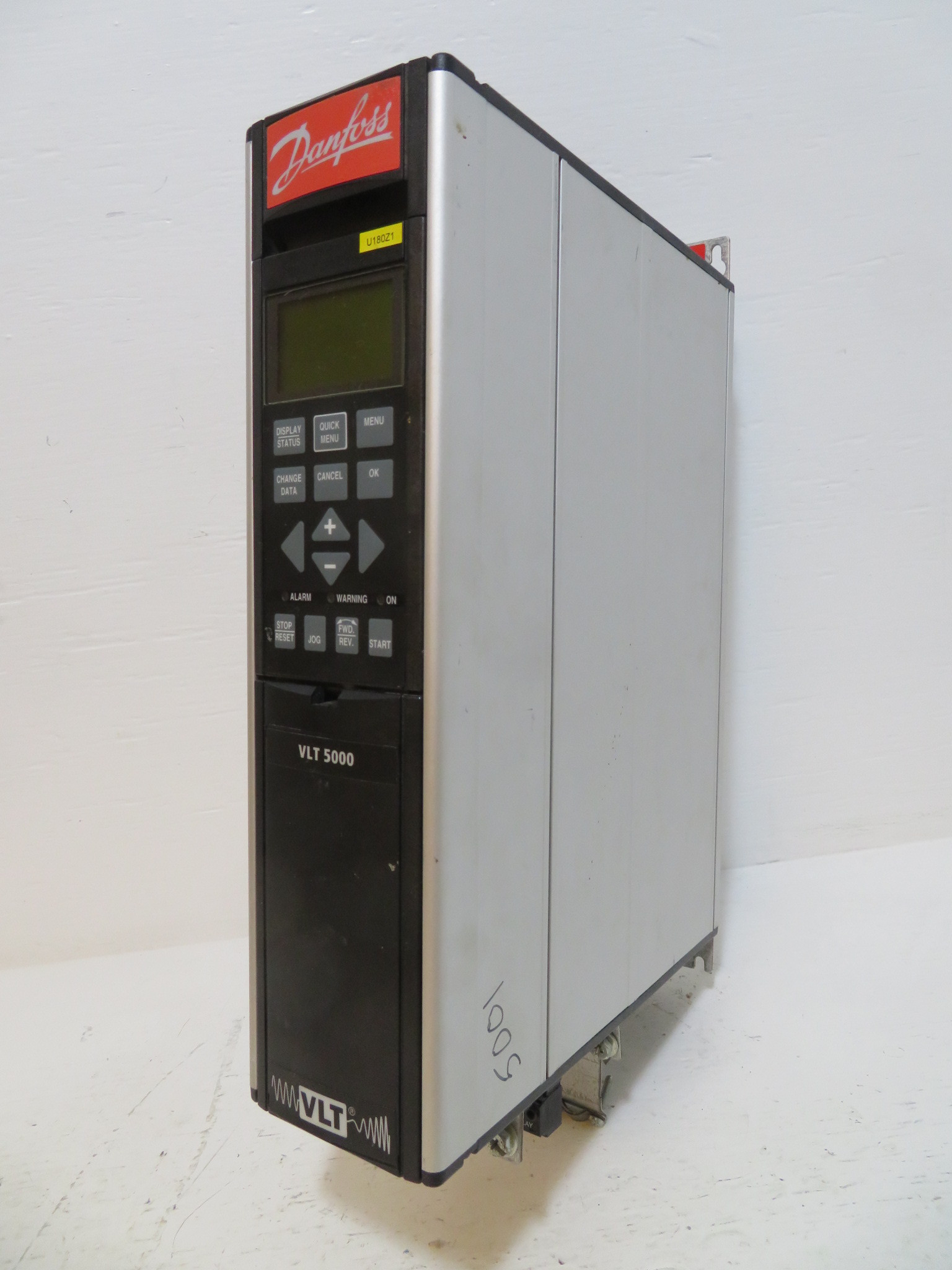 Danfoss 1 HP VLT5001PT5B20STR3DLF00A00C0 VLT 5000 Variable Speed Drive ...