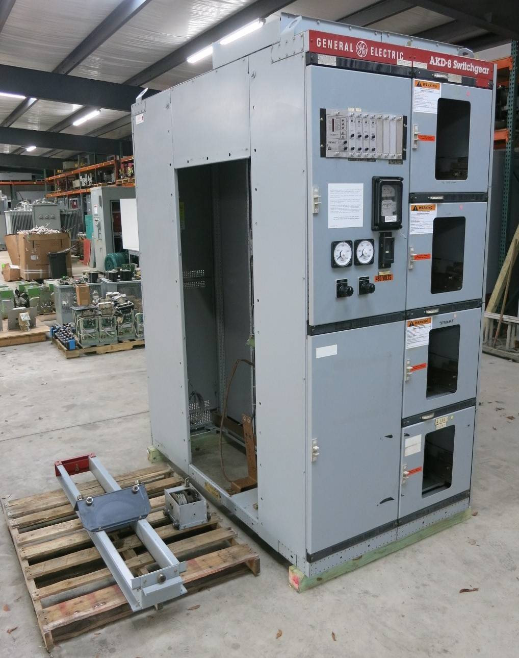 GE 2500A AKD-8 Panelboard 480V 3W AK Type Breaker 2500 Amp AKR ...