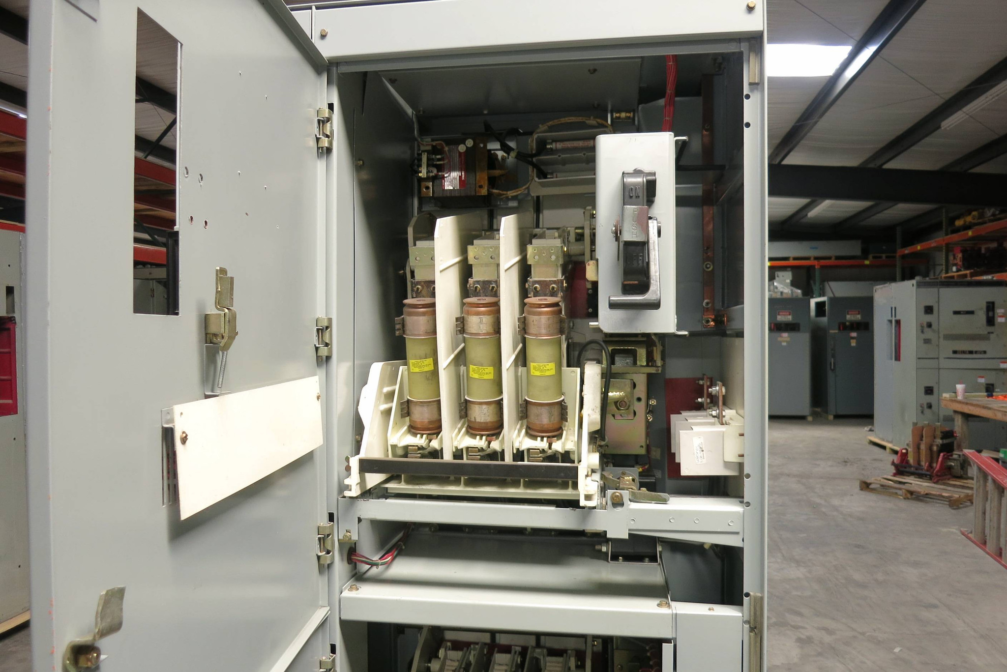 GE Limitamp Control Panel 200HP 2400V CR7160A117K Contactor ...