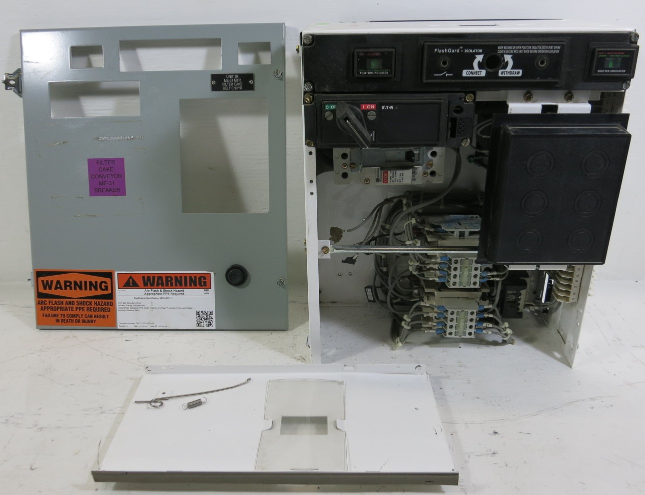 Eaton Freedom FlashGard 35A Breaker Size 1 Reversing Starter 18" MCC ...