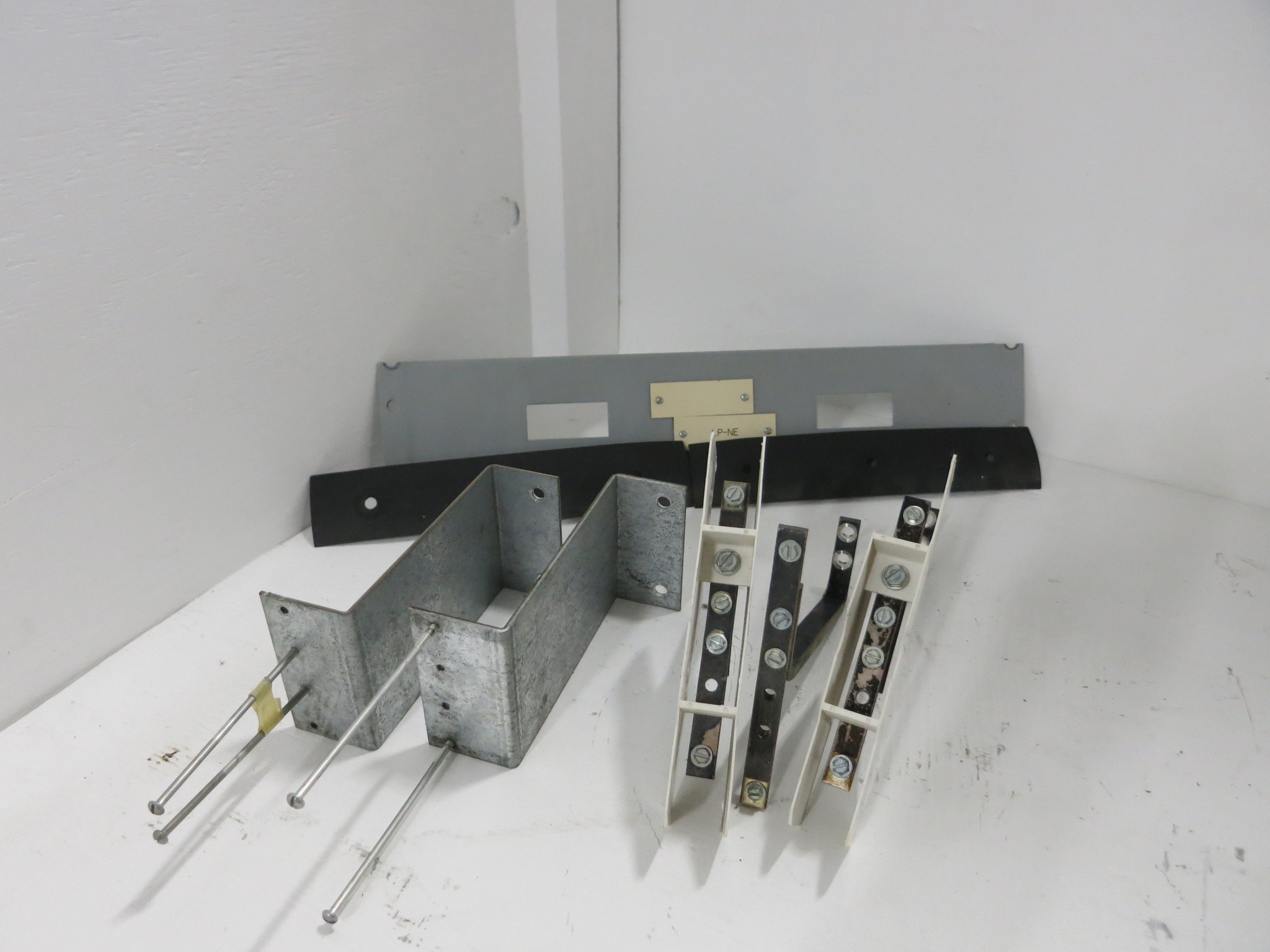 ITE Siemens 100 Amp Hardware Kit Circuit Breaker CDP FCI FCII Ser 3 ...